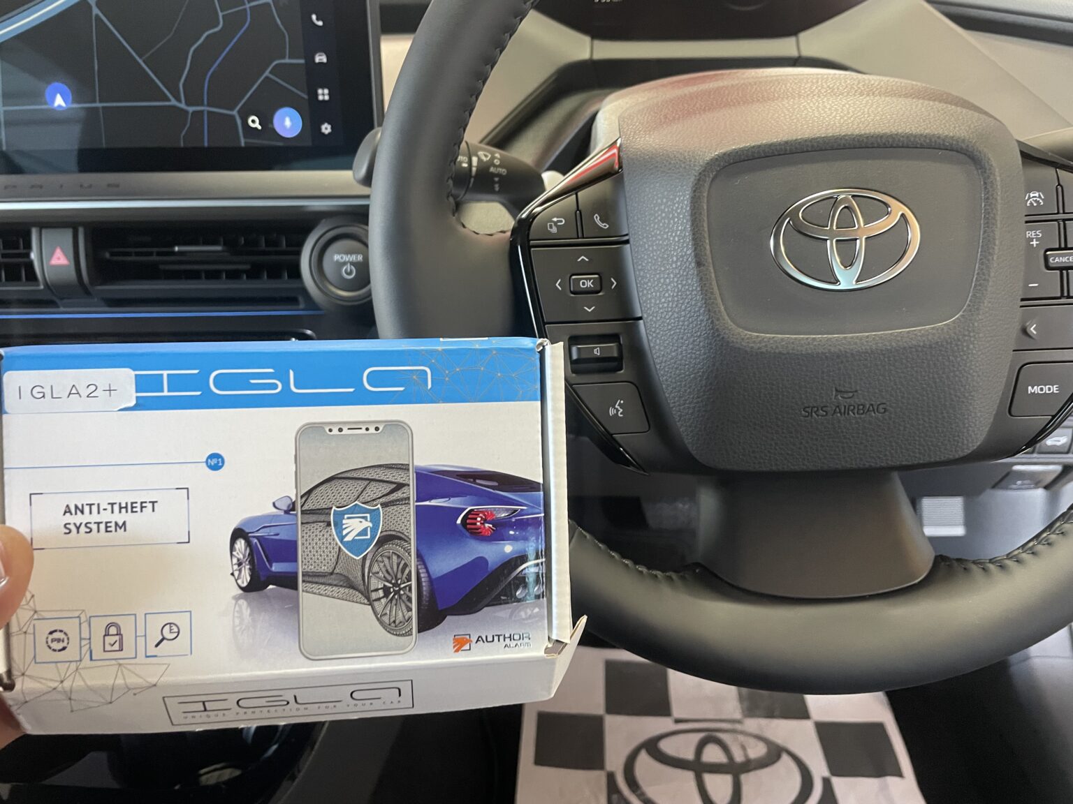 新型60系プリウス IGLA2plusセキュリティ│施工事例│パシフィックオートセキュリティ